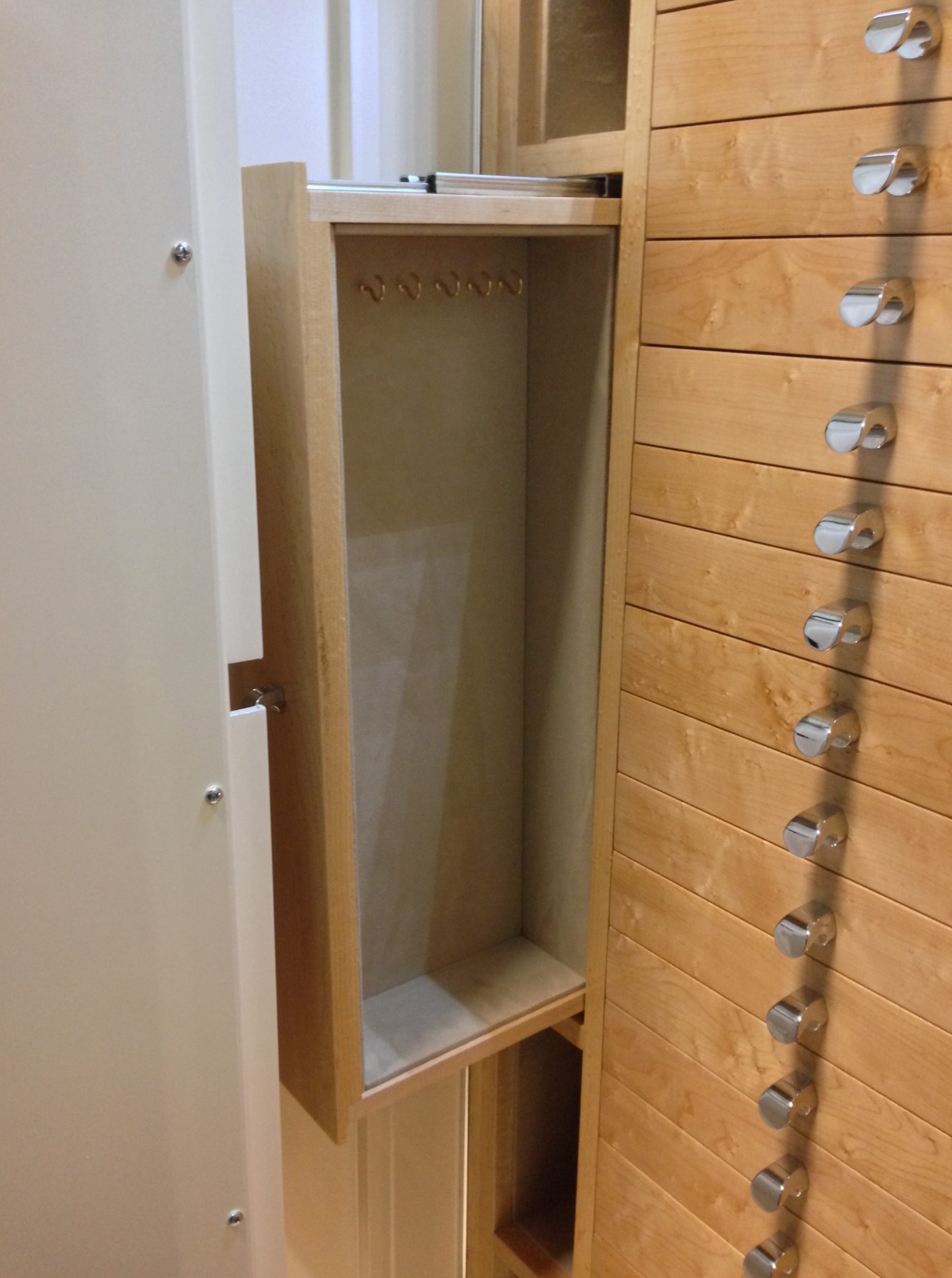 Safe Gallery | Custom Jewelry Safes by Bob Tompkin