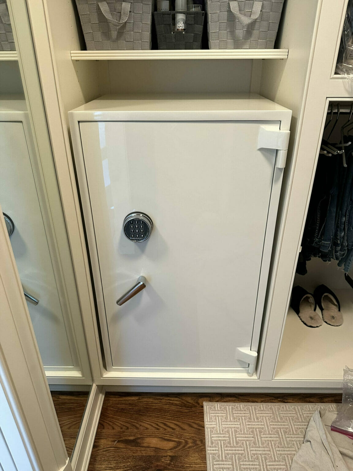 Best Luxury Jewelry Safes & Home Safes | Luxe Safes